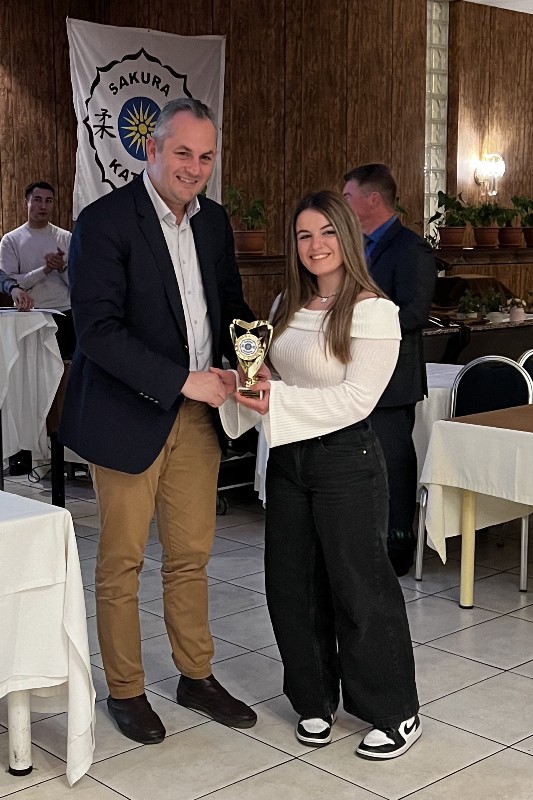 Α.Σ. Sakura Κατερίνης: Κοπή Πίτας & Βράβευση Πρωταθλητών - odialogos.gr